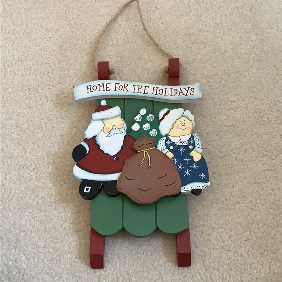 no brand | Holiday | Cute Holiday Wooden Decor Sign | Poshmark